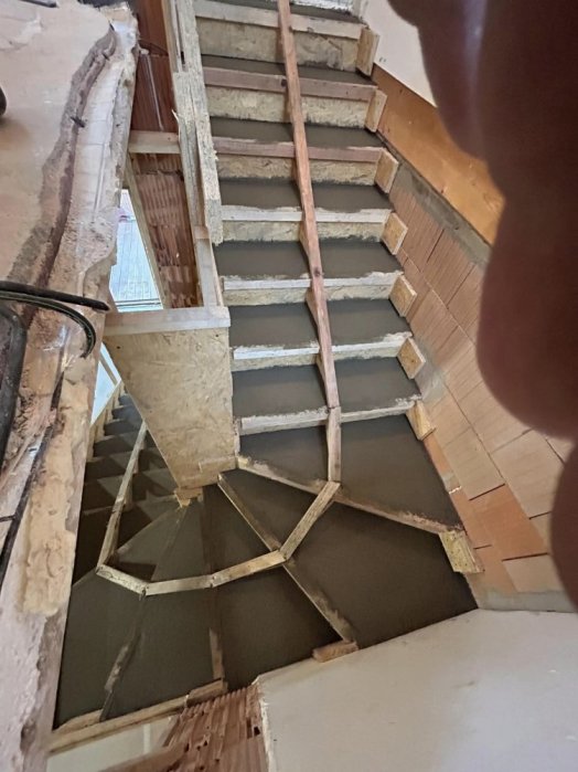 Vinylové schody - Betonové schody :: Js-podlahy-dvere